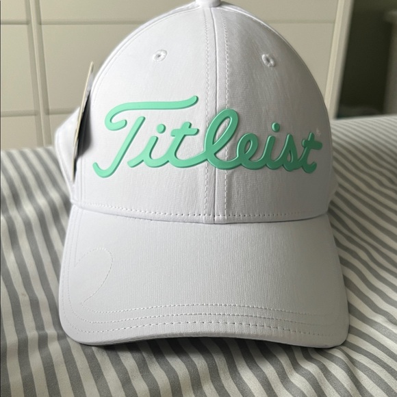 Titleist | Accessories | Titleist White Hat With Mint Green Logo | Poshmark